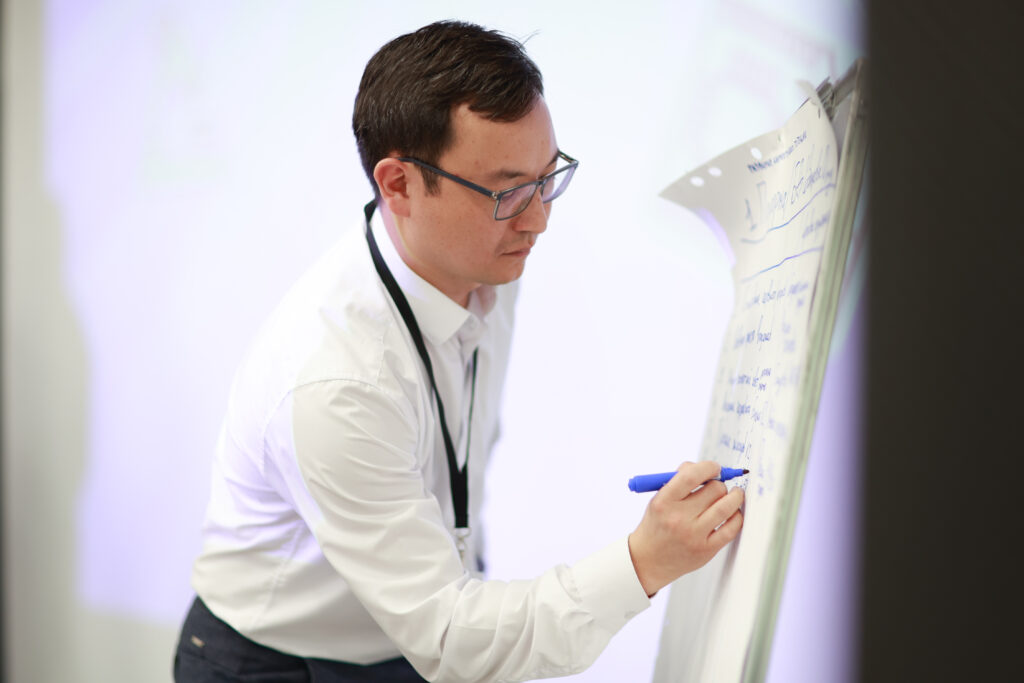 Aidar Alimbayev | Shakhmardan Yessenov Foundation